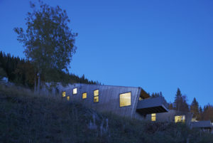 Smart Inclinations: 8 Stunning Structures Shaped By Their Sloping Sites