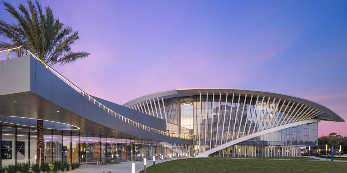 Warming Up: Florida’s New Wave of Breezy and Resilient Architecture ...