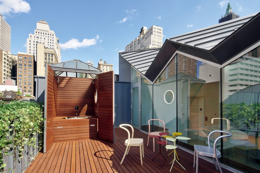 Inside New York's Residential Architecture: Apartments, Brownstones and ...