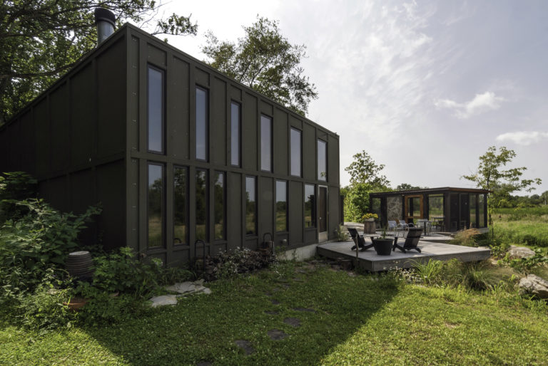 Think Inside the Box: 8 Innovative Homes Designed with Square Plans ...