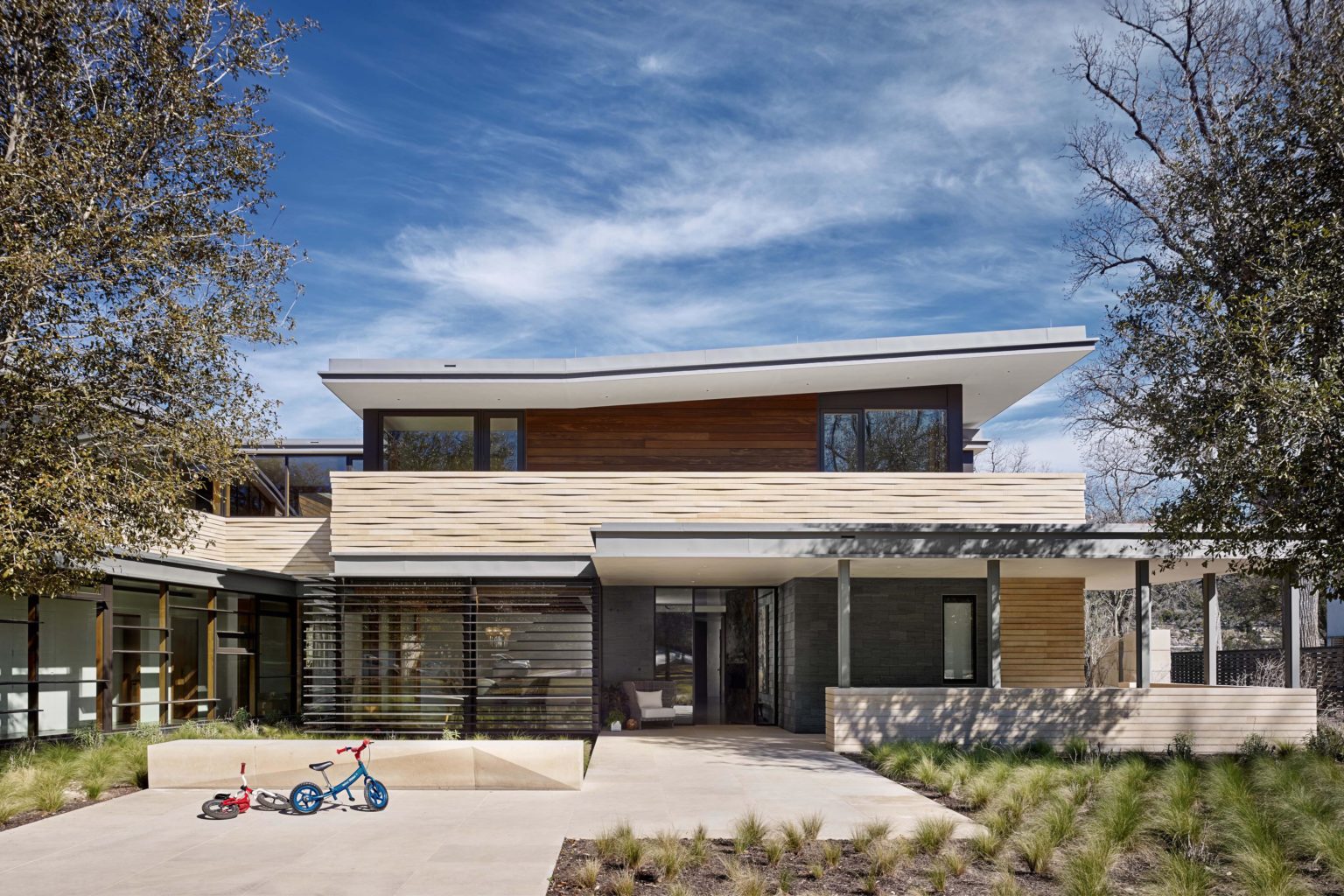 Ancient Modernism: 7 Stunning Contemporary Projects Crafted from Stone ...