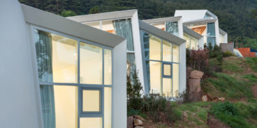 Fragments of Home: 6 Rural Residences Composed of Clustered Volumes