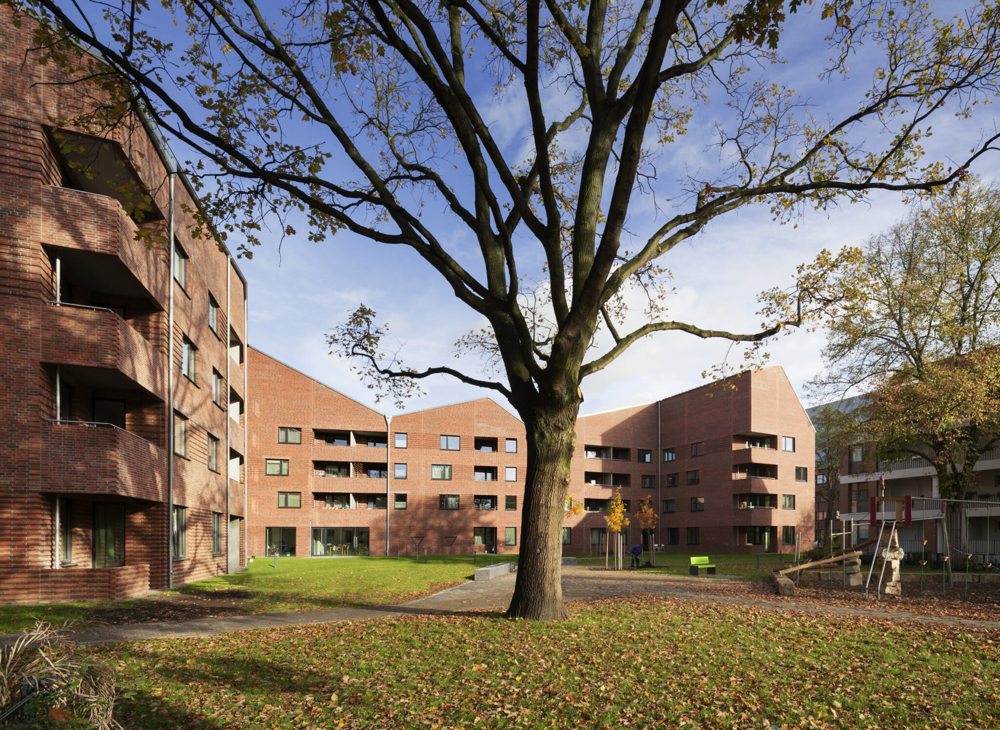 Sustainable Practice: 10 Marvelous Multi-Unit Residences Designed With ...