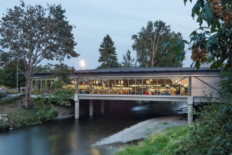 Bridge Building: 7 Inhabitable Structures Spanning Spaces and Ideas ...