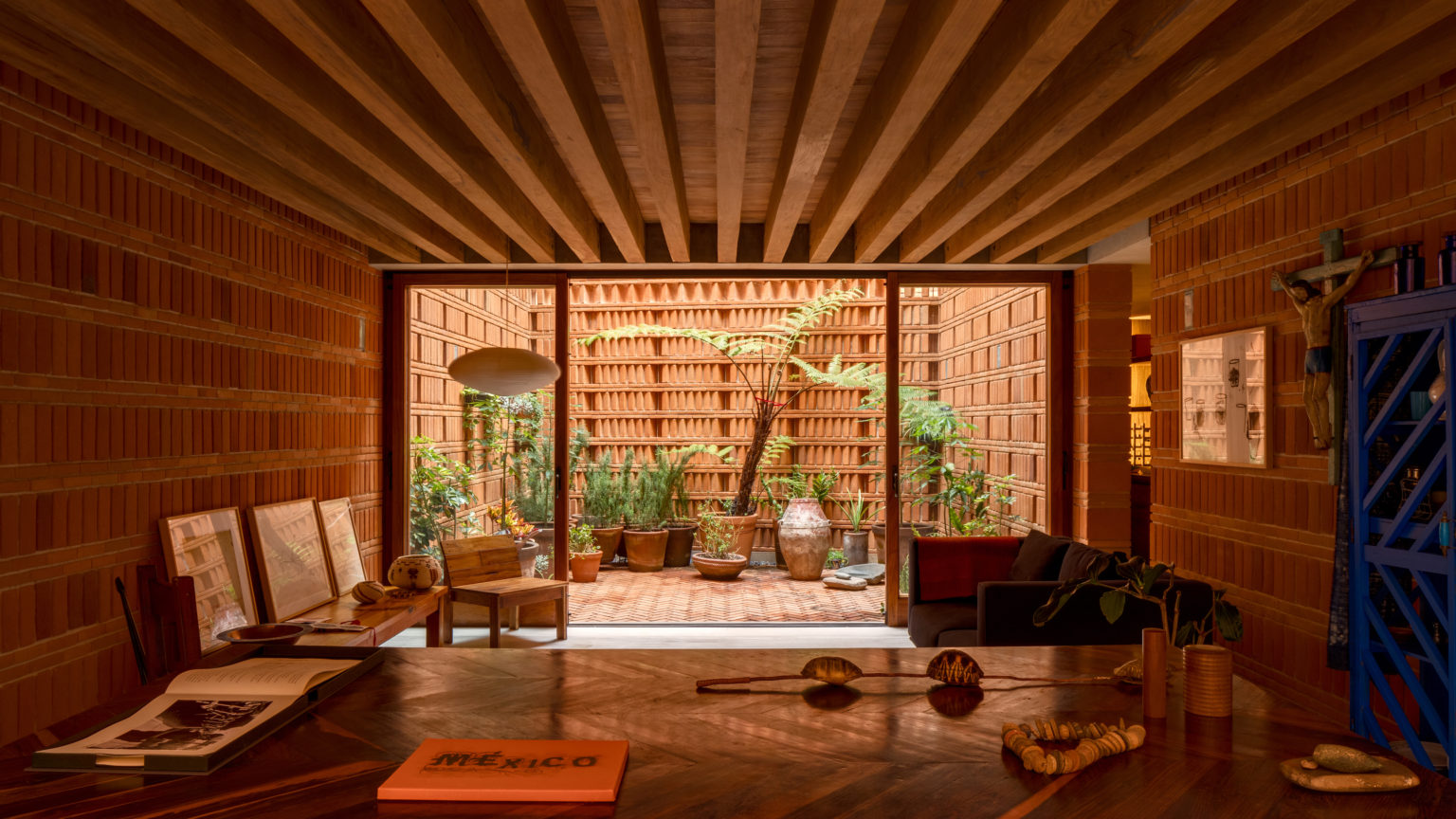 Made in Mexico: 9 Brazen Brick Buildings Celebrating the Local Material ...