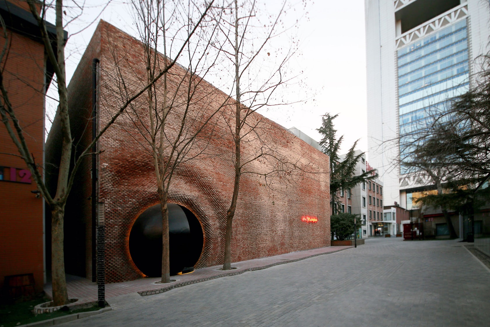 A+ Architecture: 7 Brilliant Brick Projects That Reinvigorate an Age ...