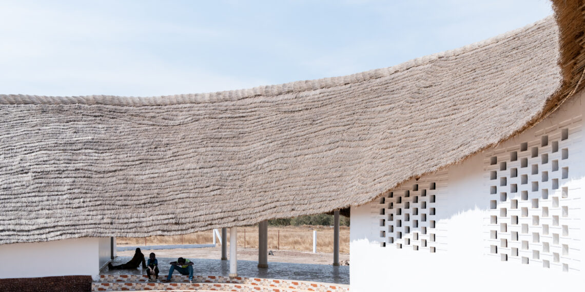 Architectural Anomalies: 8 Times Unexpected Design Choices Created ...