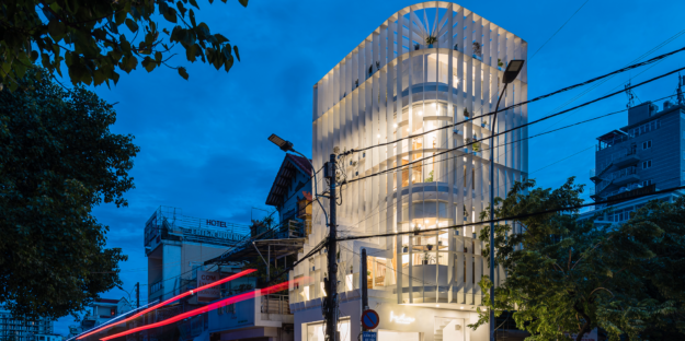 Lovely Louvers: 7 Modern Takes on a Tradition Window Blind Design