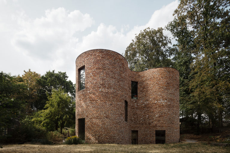 Brick Architecture: 7 Projects Breathing New Life Into a 6,000 Year-Old ...