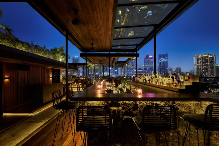 5 Sublime Bars and Restaurants Using Natural Materials to Create ...