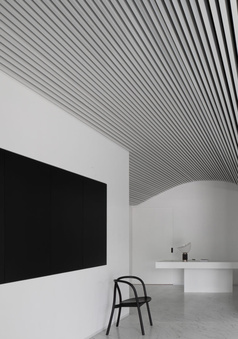 Heavy Metals: 7 Bold Buildings With Glistening Metallic Accents ...