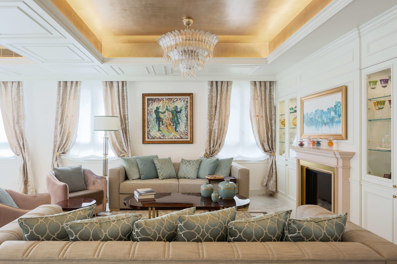 Historic Drama: 7 Ways to Recreate the Timeless Charm of Regency Interiors