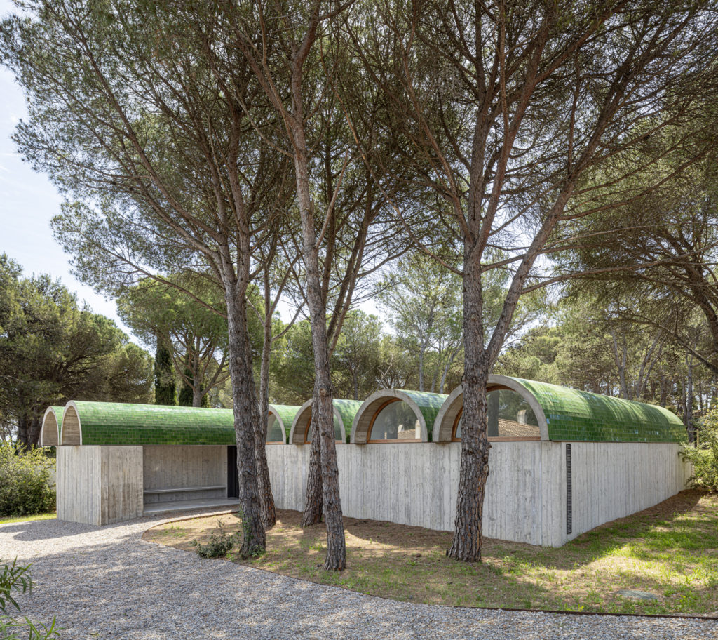 A Lost Arch Form: 6 Architects Resurrecting the Traditional Building ...