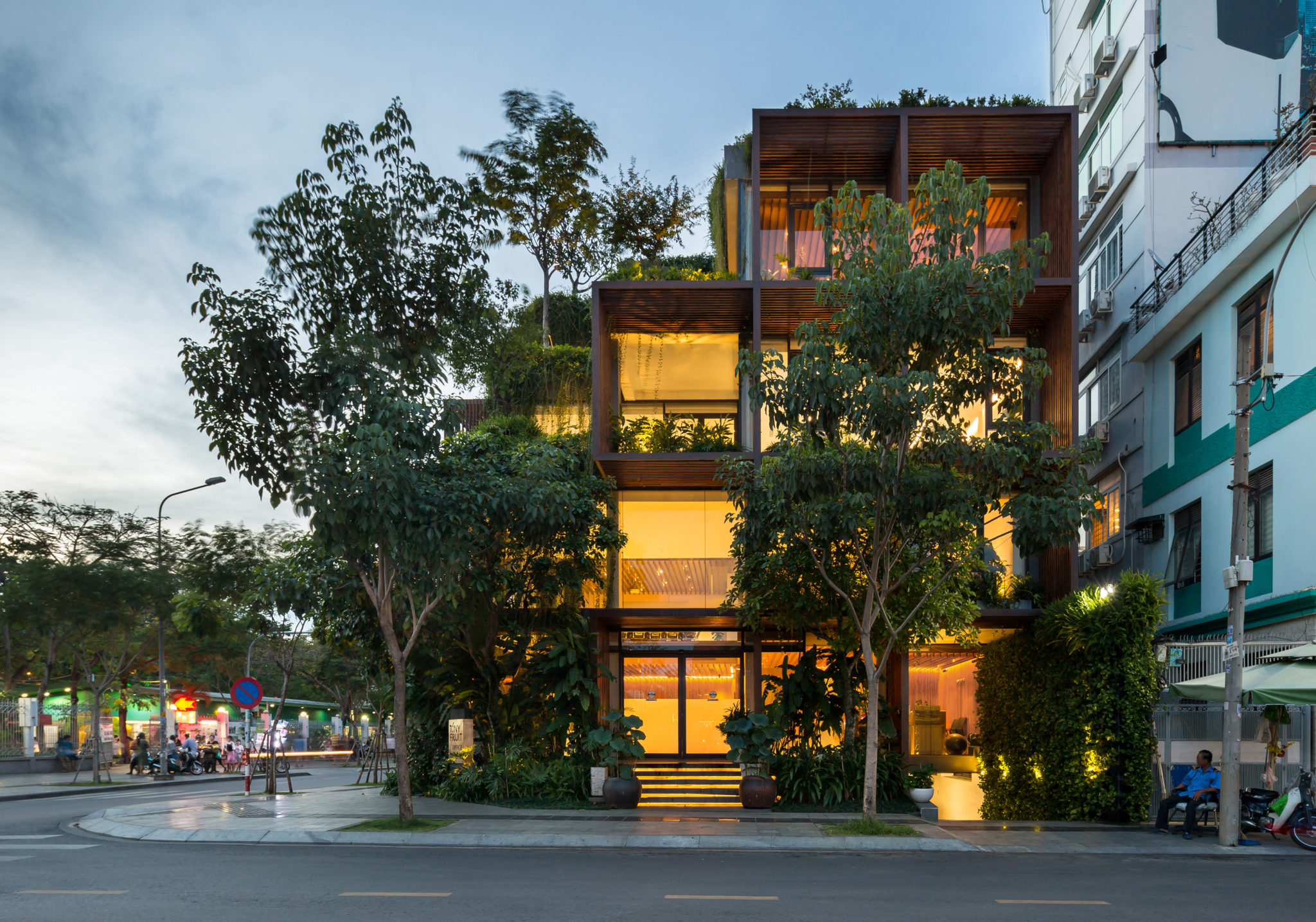 7 Blocky Buildings That Think Outside of the Box