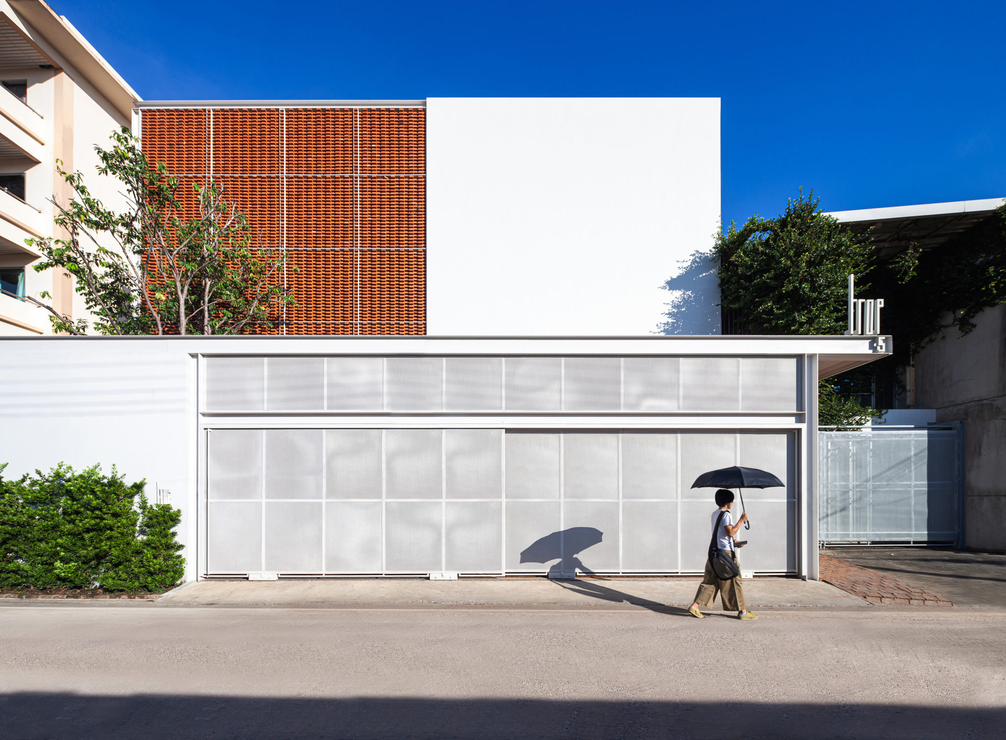 7 Blocky Buildings That Think Outside of the Box