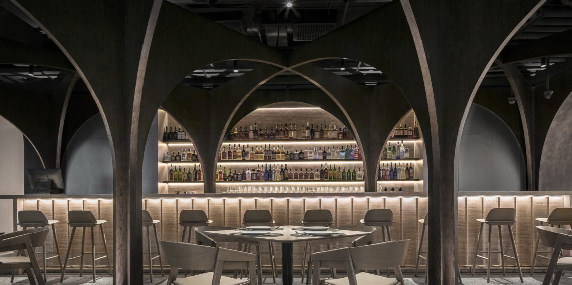 5 Sublime Bars and Restaurants Using Natural Materials to Create ...