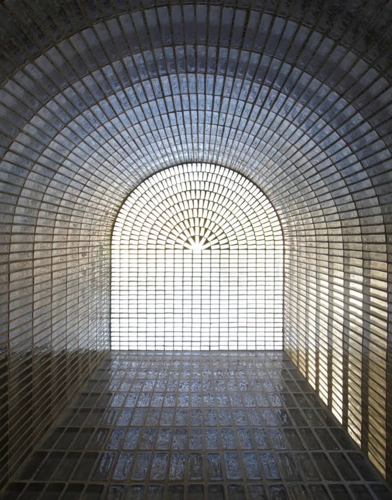 Fabulous Frontage: Forecasting the Future of Façades in Architecture