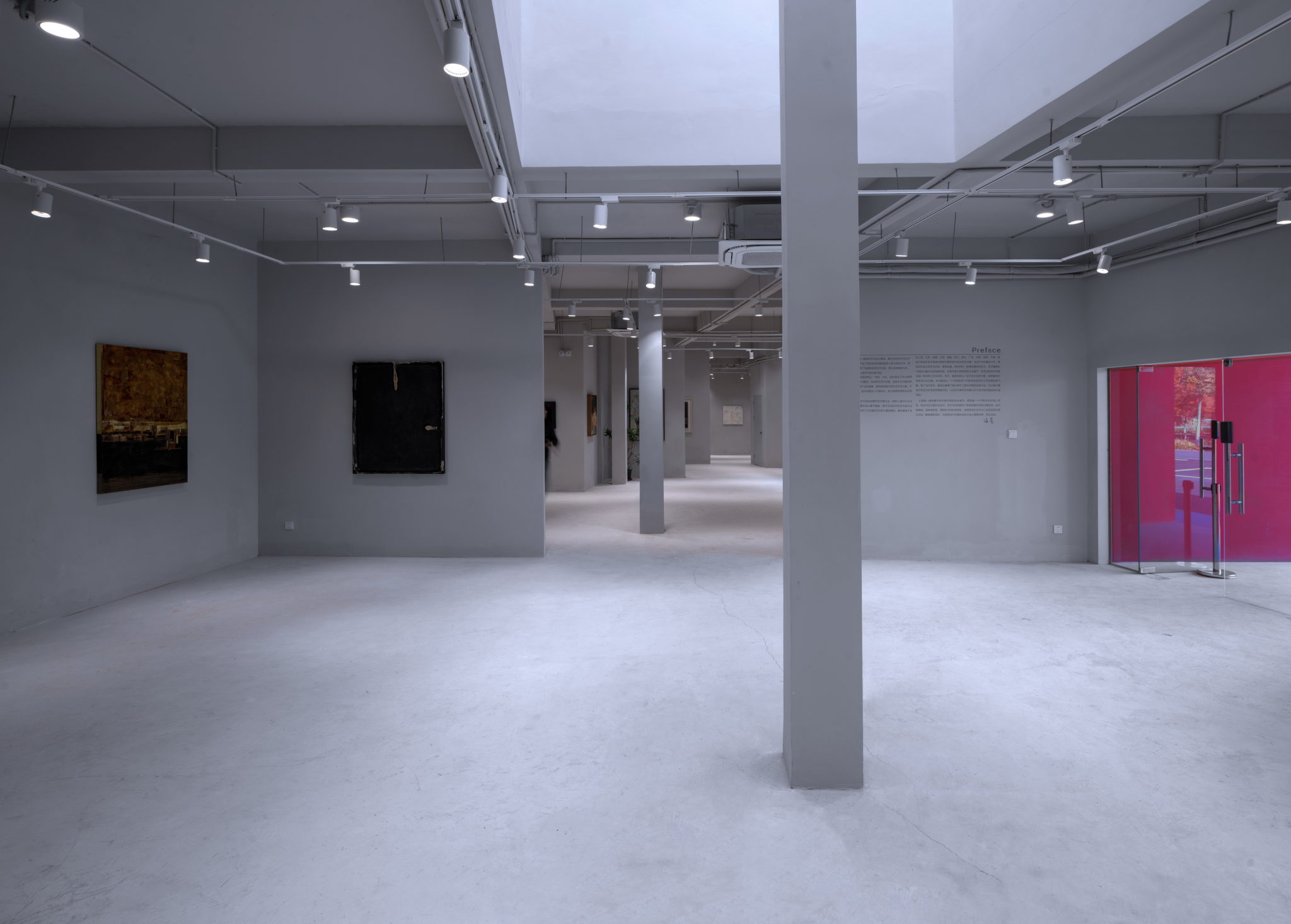 Color Me Curious: 8 Ways Architects Can Incorporate Unexpected Hues ...