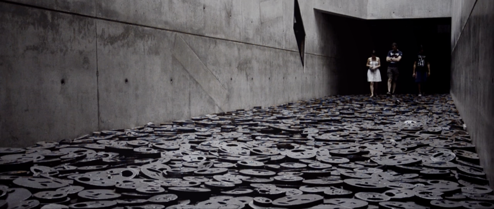 Semiotics in Architecture: 7 Case Studies by Hadid, Libeskind, Nouvel ...