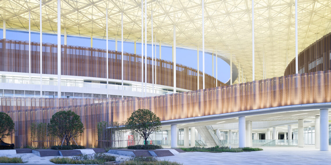 Dynamic Design: 6 Gold-Standard Sports Spaces Leading the Field ...