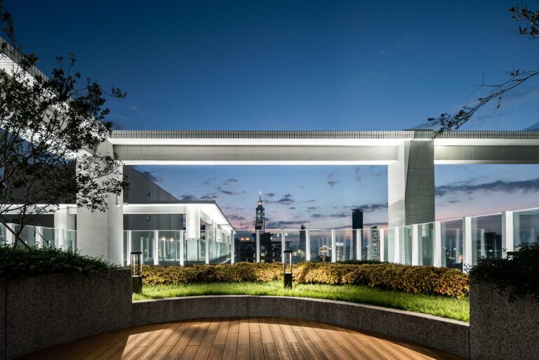 Sustainable Practice: 7 Examples of Radically Resilient and Adaptable ...