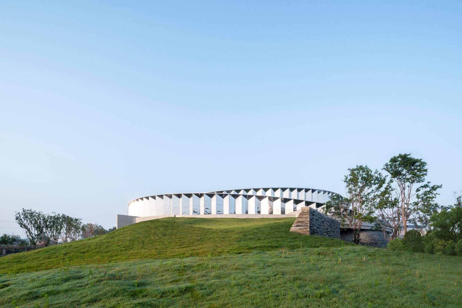 Hobbitecture: Why Architects Are Embracing The Art of Fitting In ...