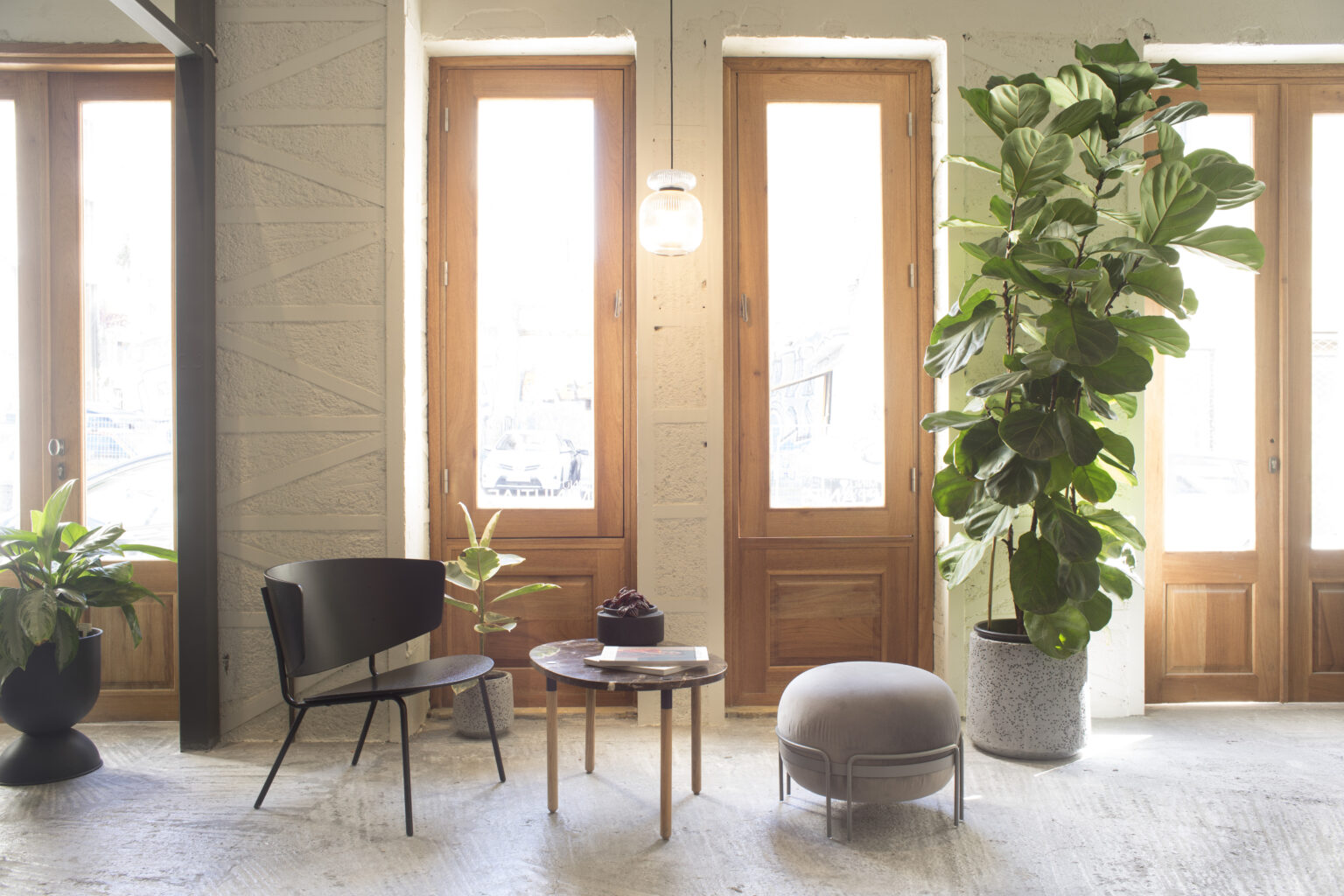 Sun-Bleached Style: Subtle Summer Tones Are Making a Splash in Interior ...