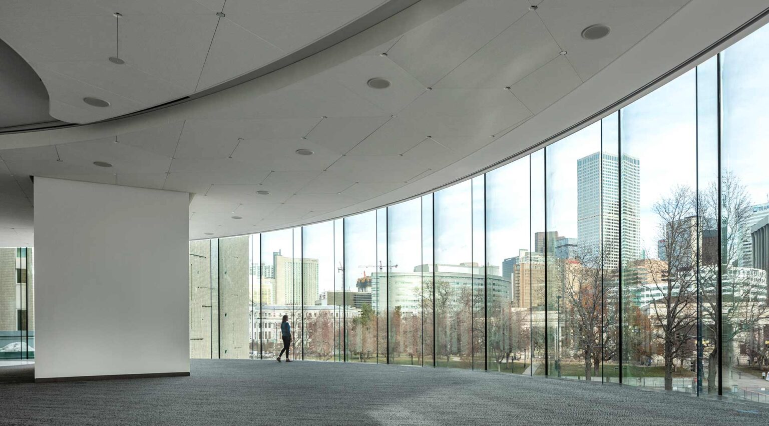 Jumbo Glass: 6 Crystalline Examples of Structural Glazing With Sentech ...