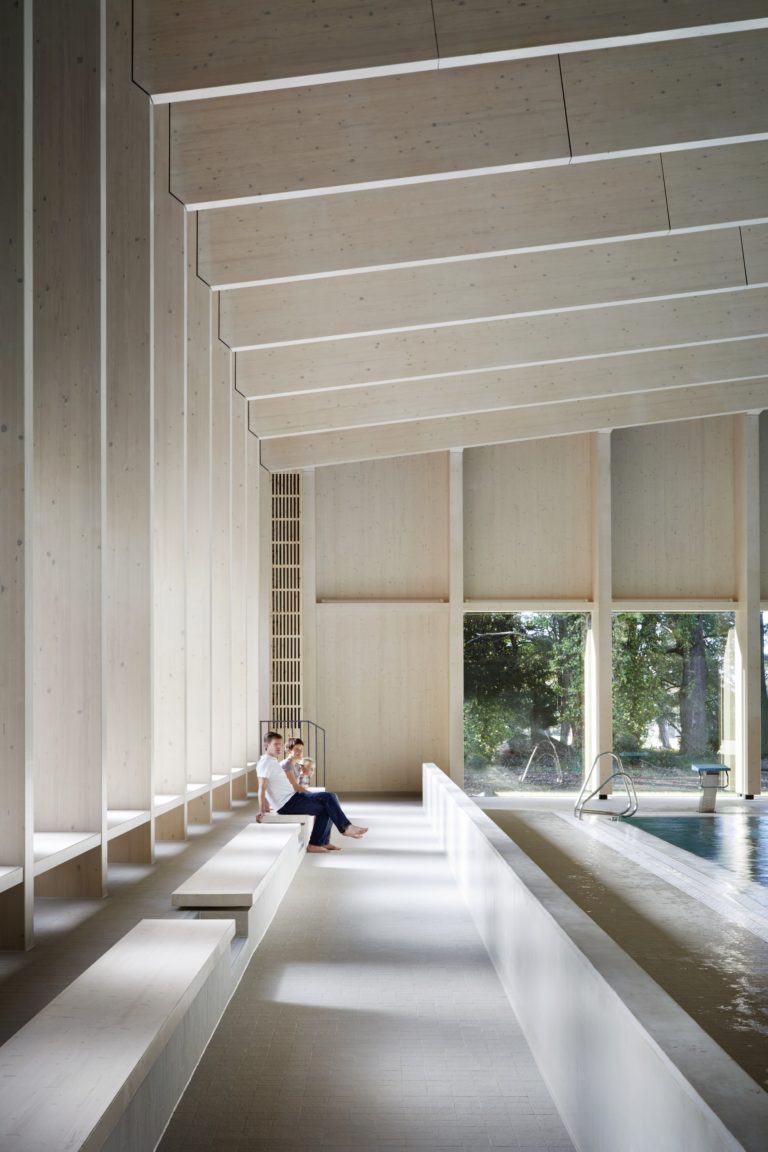Architectural Details: The Stunning Glulam Beams of London Freemen's ...