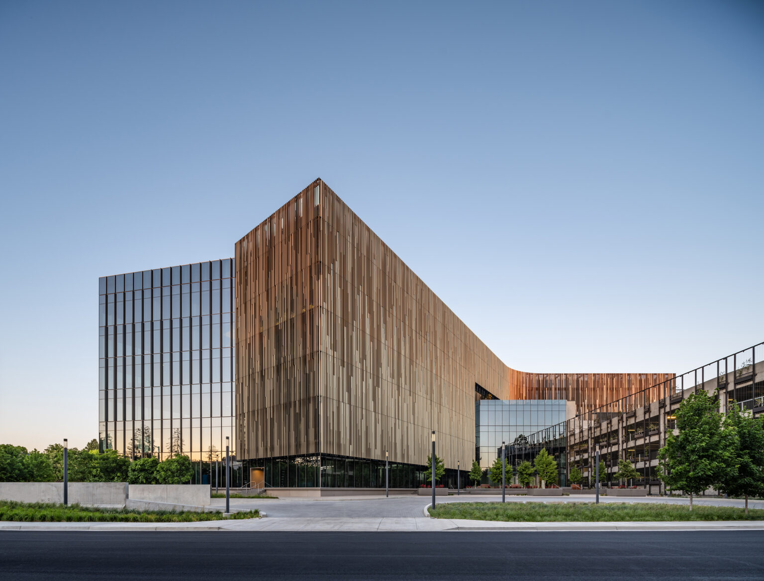 Status Update: Is AI Breaking Down or Creating Barriers in AEC ...