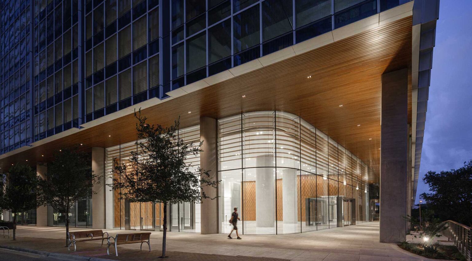 Jumbo Glass: 6 Crystalline Examples of Structural Glazing With Sentech ...