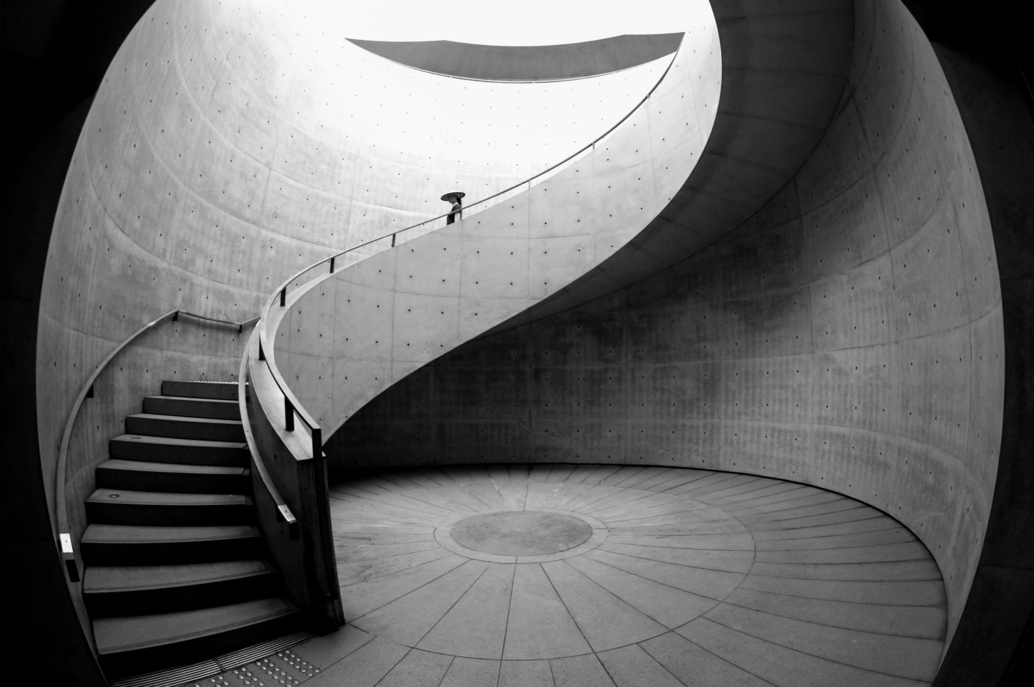 100 Photos That Tell Powerful Stories About Architecture in 2022 | ARCHCOD