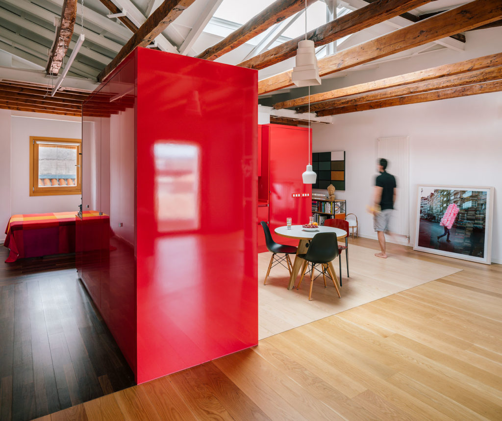 Architectural Diagrams: 10 Clever Storage Solutions for Tiny Apartments ...