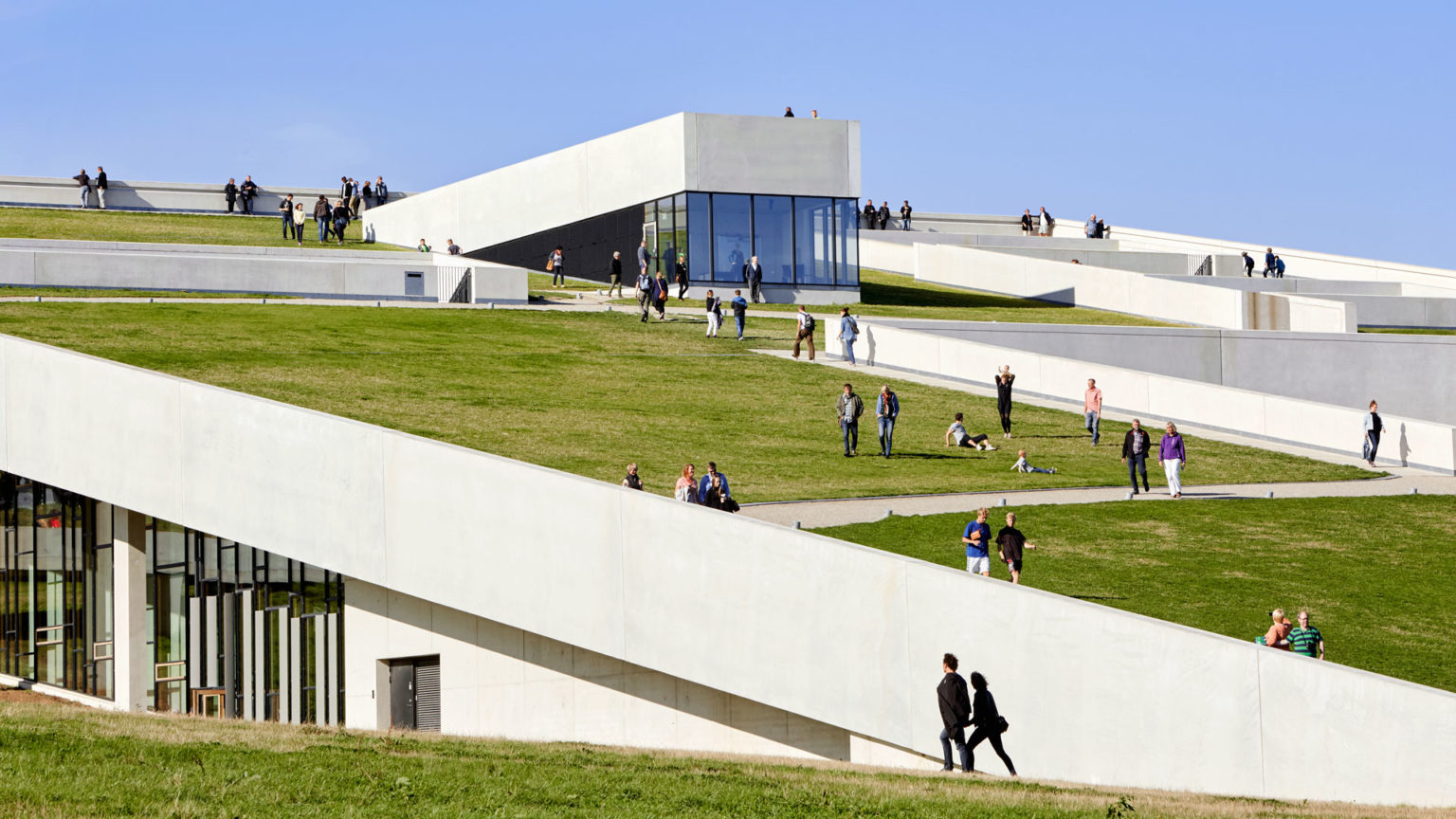 Architectural Drawings: 8 Green Roofs in Section