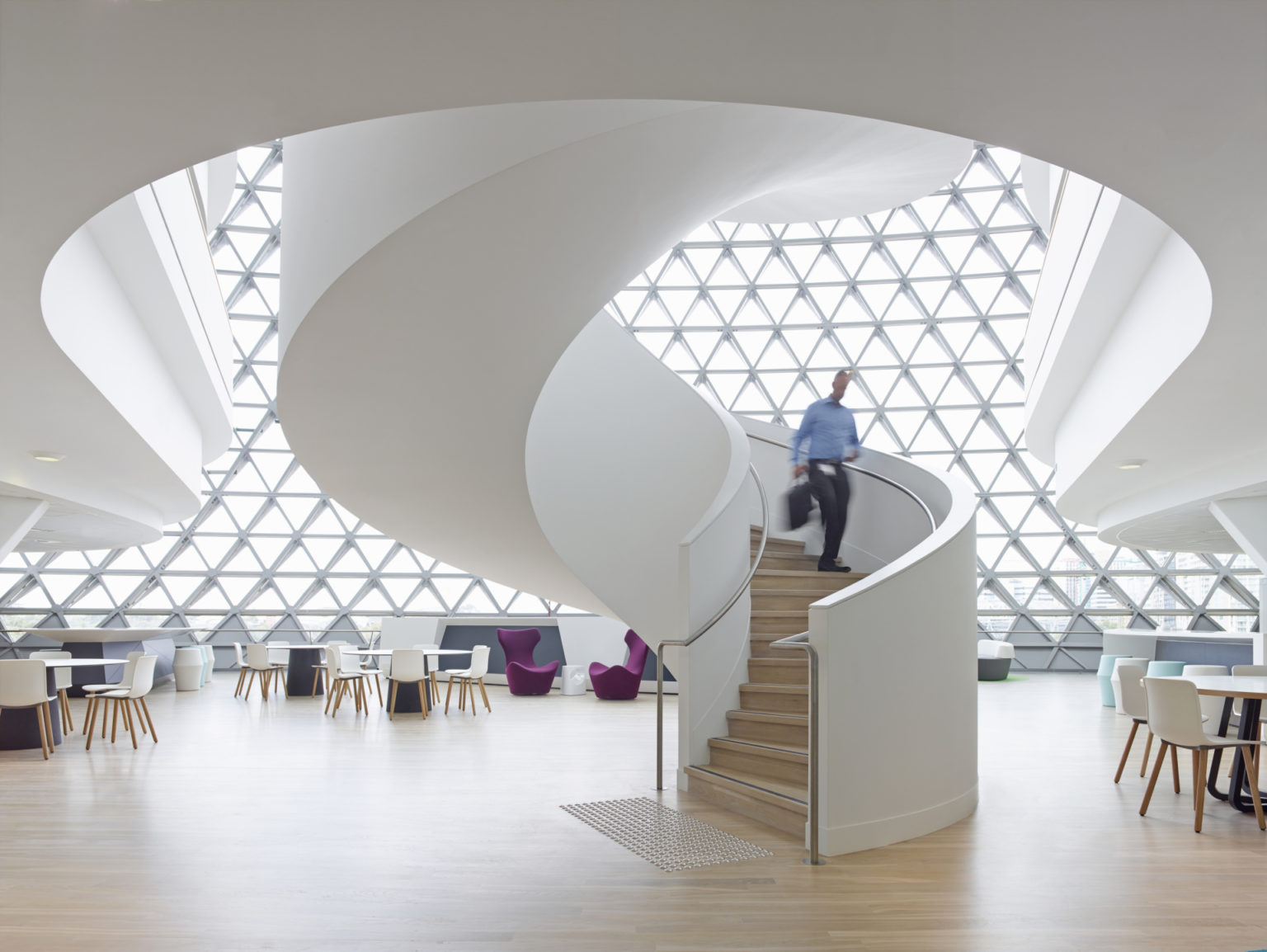 Behind the Building: Adelaide’s SAHMRI Laboratory by Woods Bagot