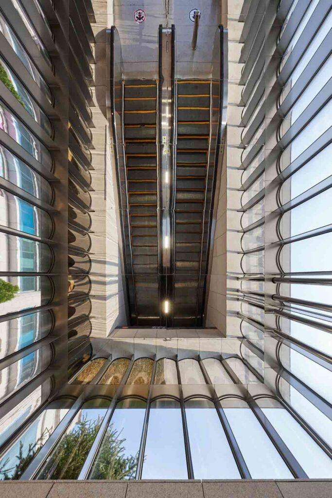 New Directions: 7 Ways Contemporary Architects Are Shaking Up ...