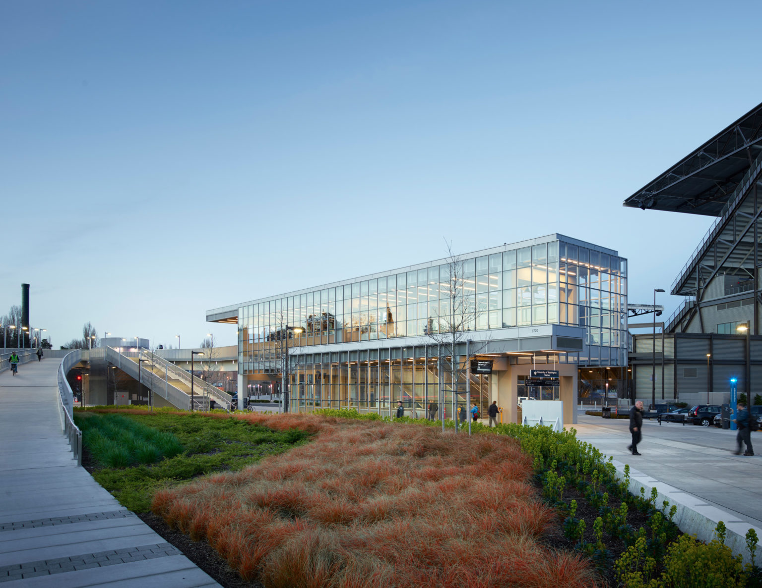 8 Architecture Firms Rethinking the Rules on Glass Buildings ...