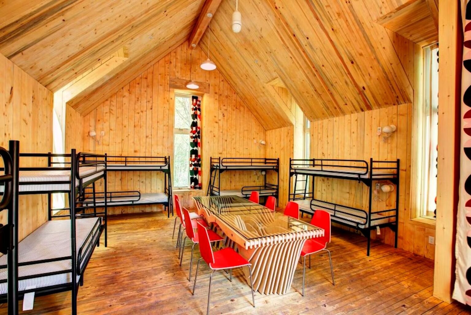 Design Out West: 10 Unique Buildings in Dialogue With Utah’s Rugged ...