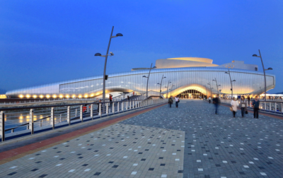 A Step Above: 6 Spectacular Outdoor Stairs That Merge Functionality and ...