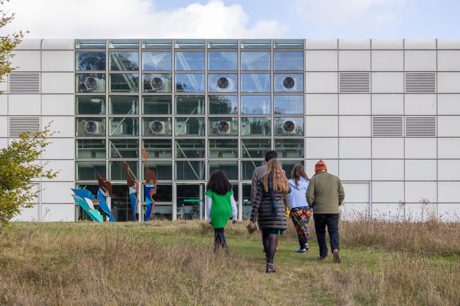 Form Follows Freedom: Relaunching Foster + Partners' Sainsbury Centre ...