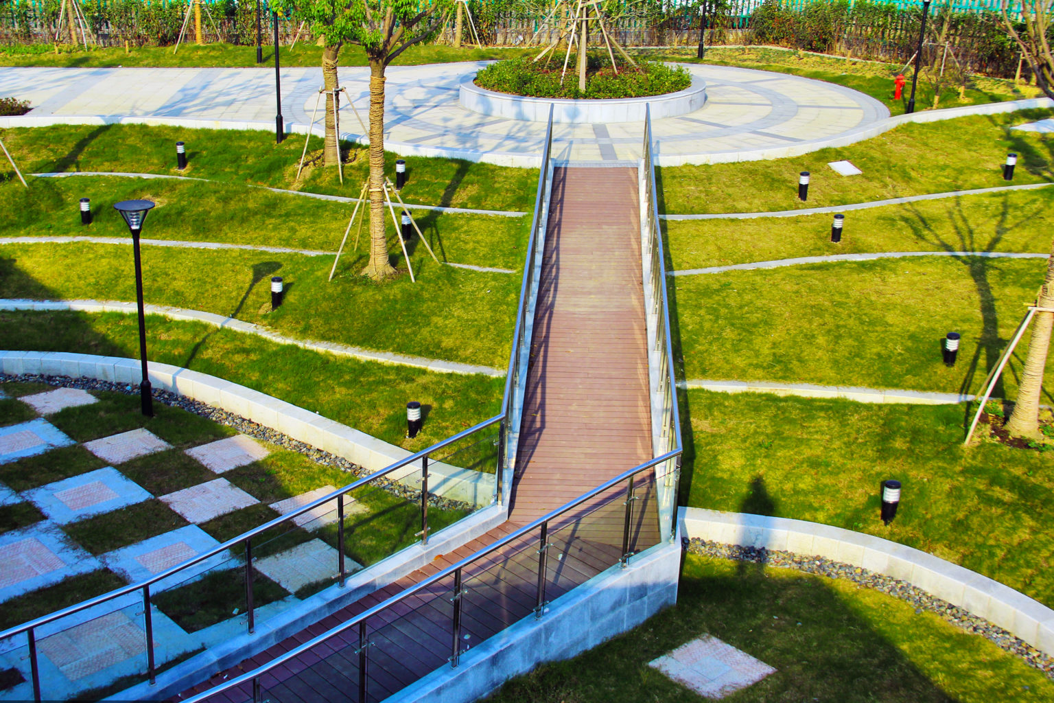 Green Light: 9 Rooftops that Redefine the Urban Landscape