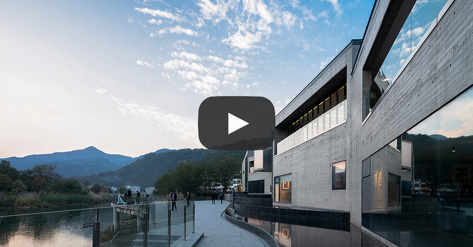 Fax Architects Brings Unconventional Design to the Countryside With ...