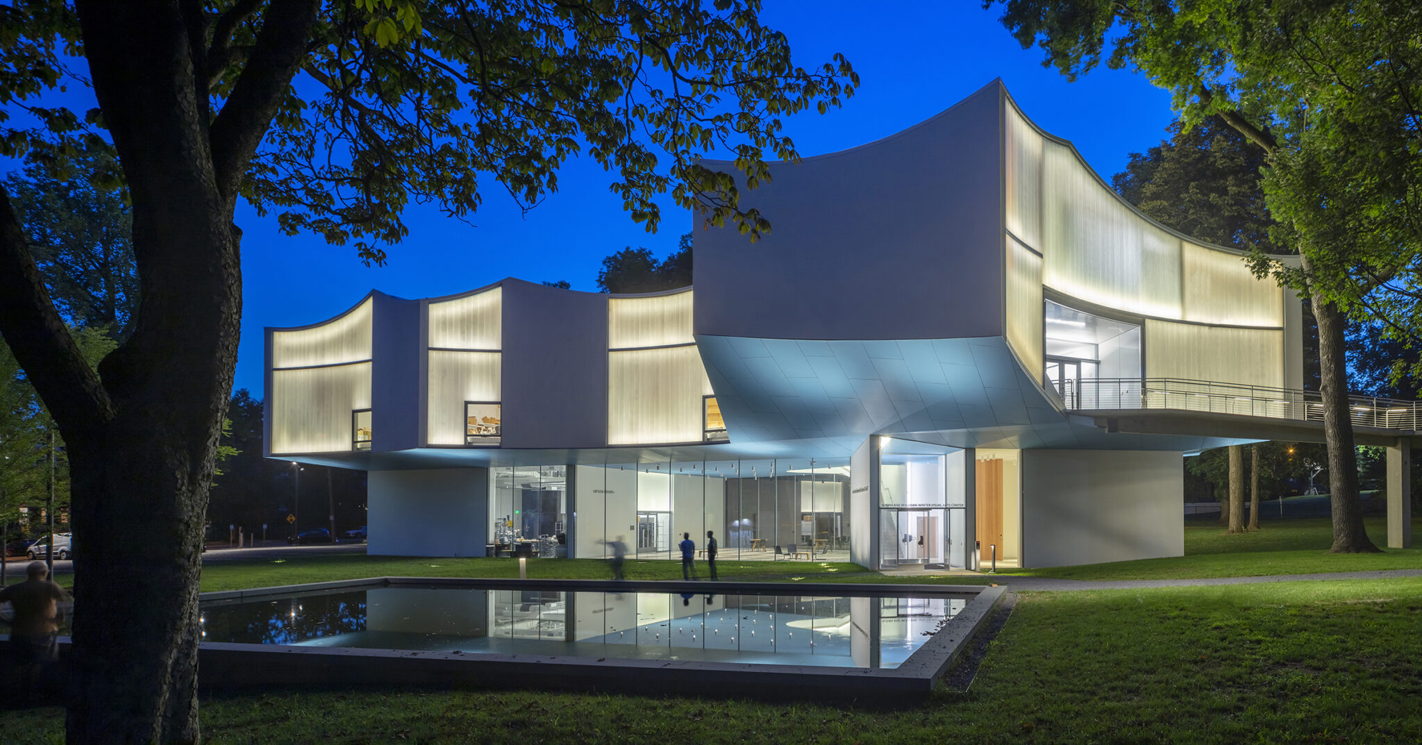 From Float Glass to OLEDs: How Recent Advancements in Glass Technology ...