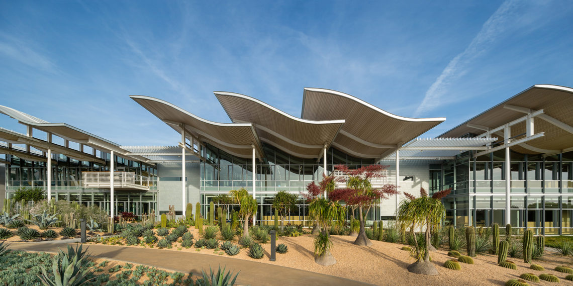 Golden State: California's Public Parks and Private Gardens in Plan