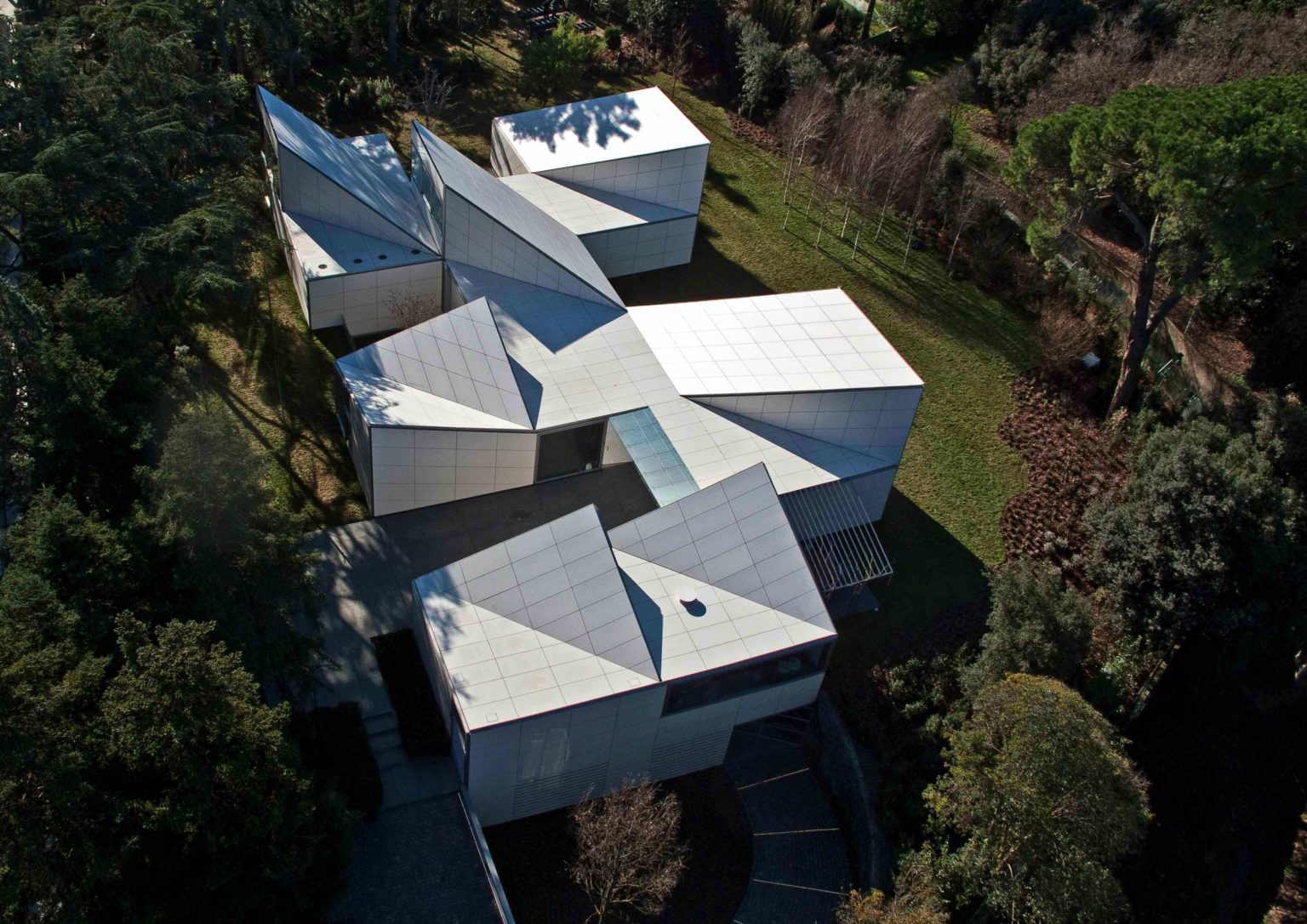 Folded Forms: 7 Buildings Structured Like Origami Sculptures