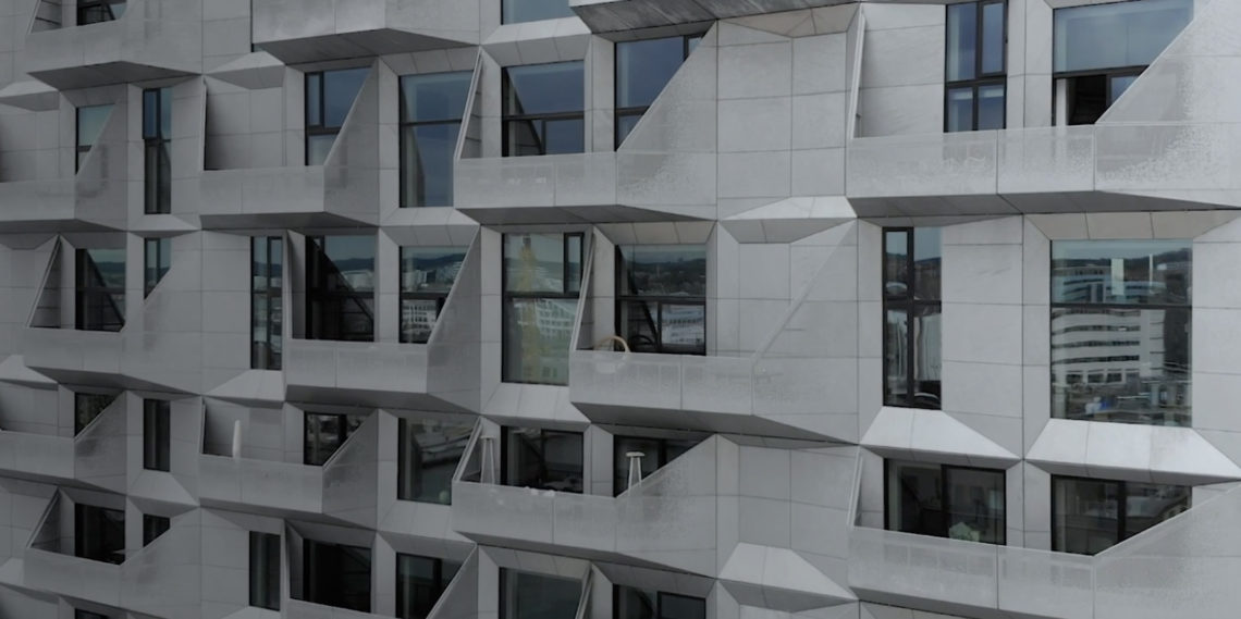 Feats of Clay: 5 Sculptural Façades with Ceramic Cladding