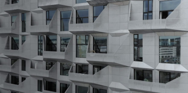 Feats of Clay: 5 Sculptural Façades with Ceramic Cladding