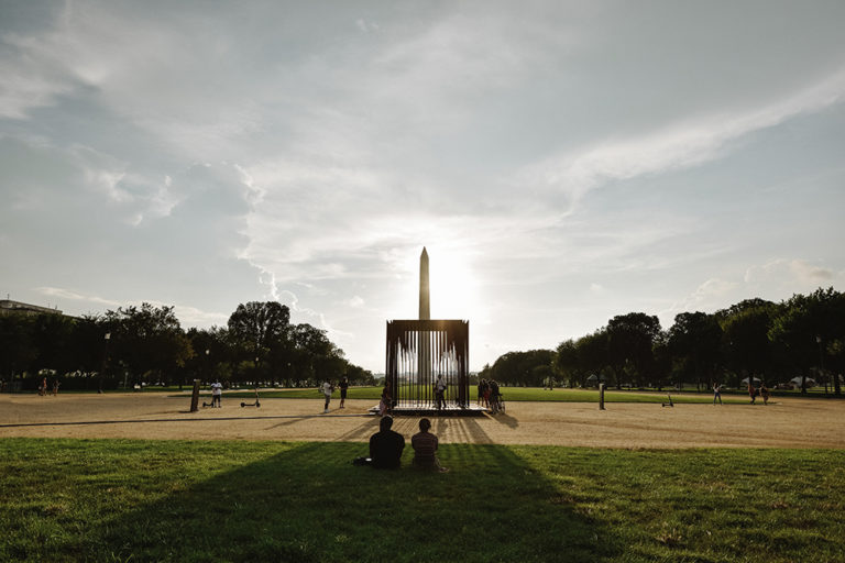 8 Pop-Up Pavilions That Transformed Established Urban Spaces