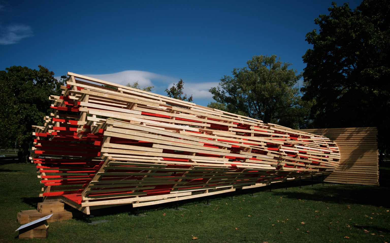 Modern Memorials: 7 Moving Monuments Found Across North America ...