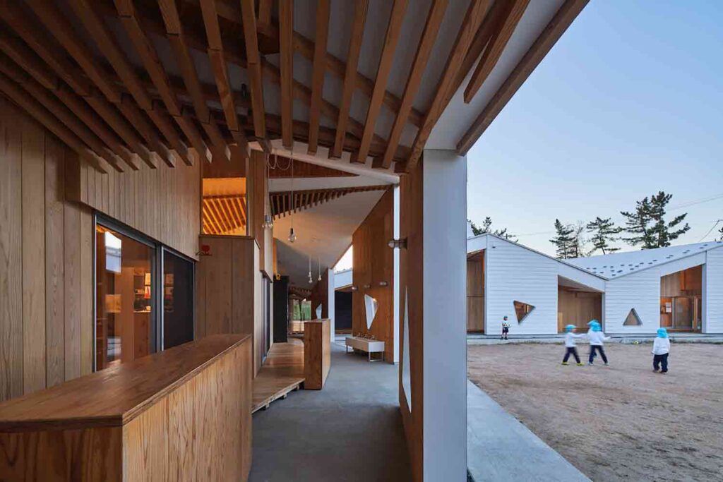 Against the Grain: 7 Intricate Interiors That Transform Timber ...